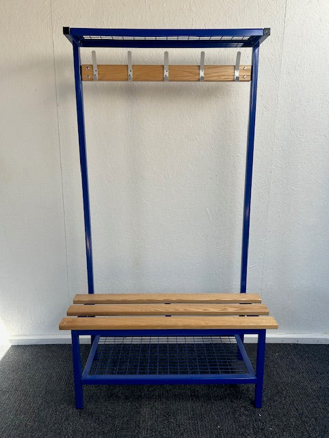 Freestanding cloakroom / changing room bench – Office-Kit-Southampton